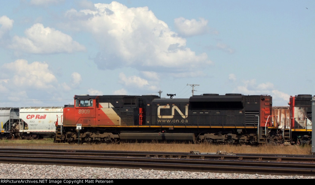 CN 8909
